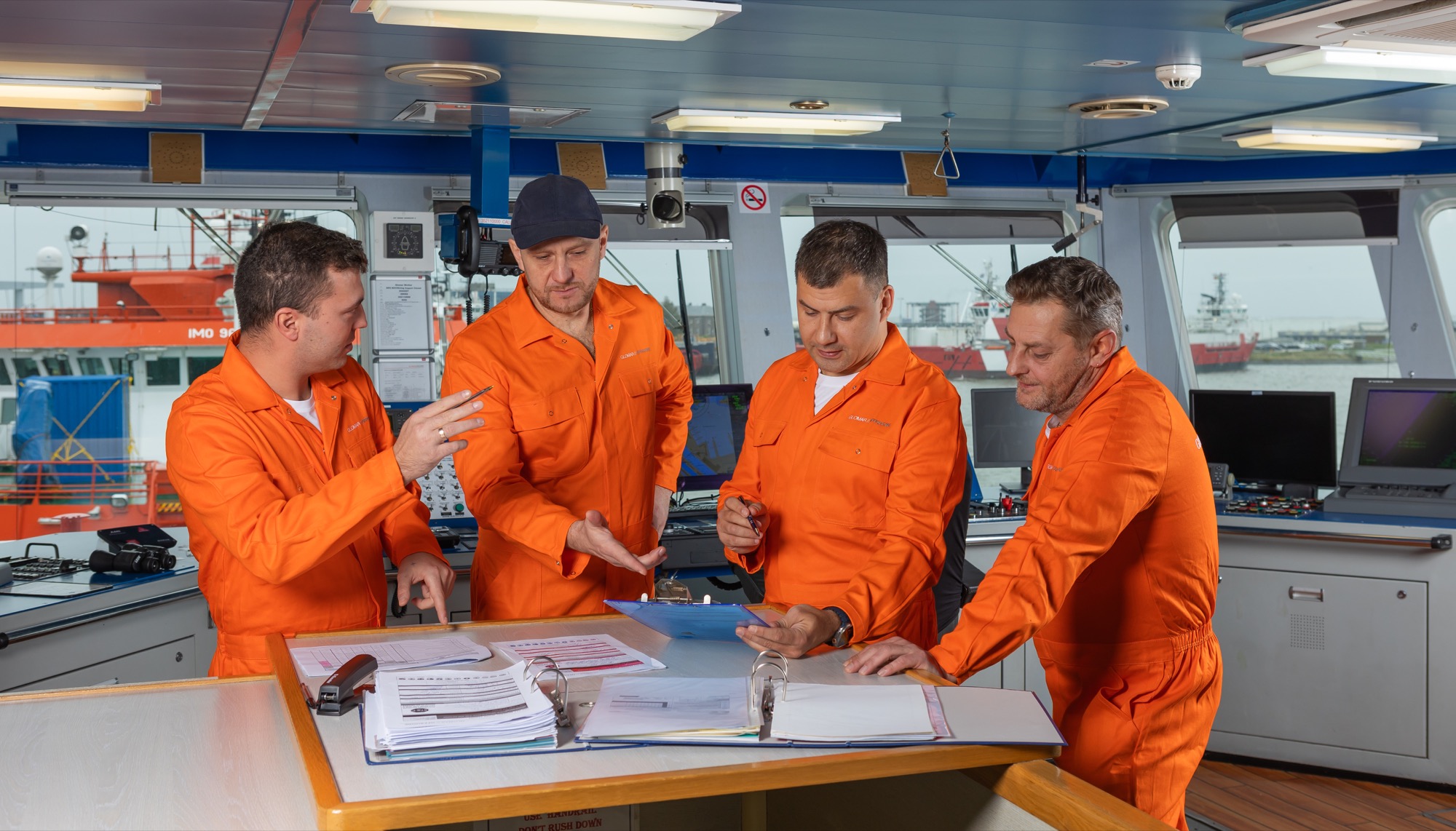 Glomar Wave - Glomar Offshore B.V.